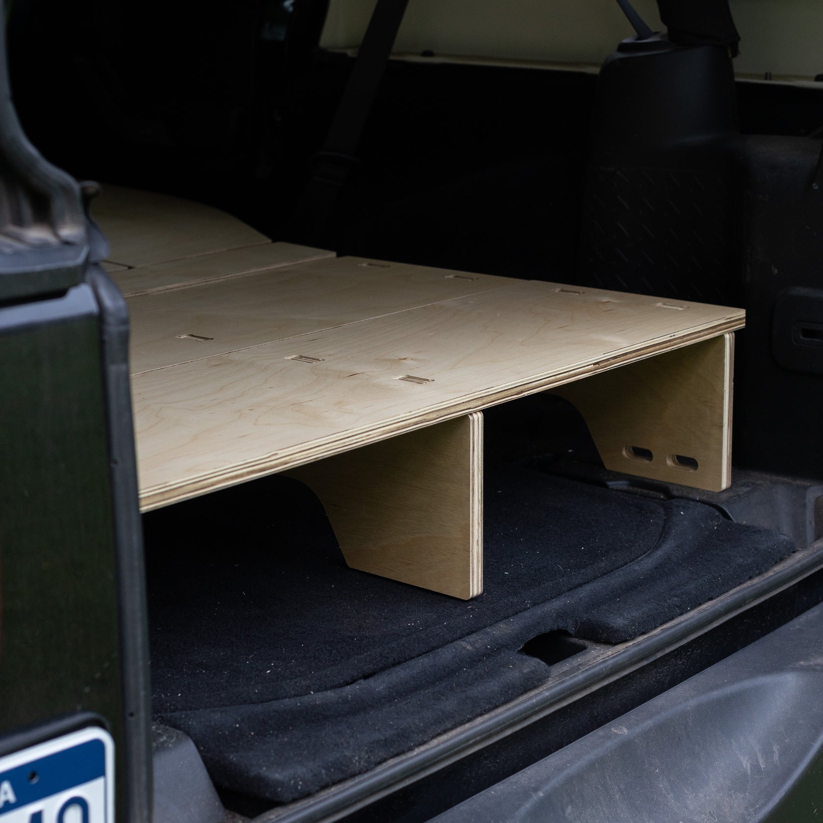 Jeep Wrangler Unlimited Sleeping Platform – CarToCamp